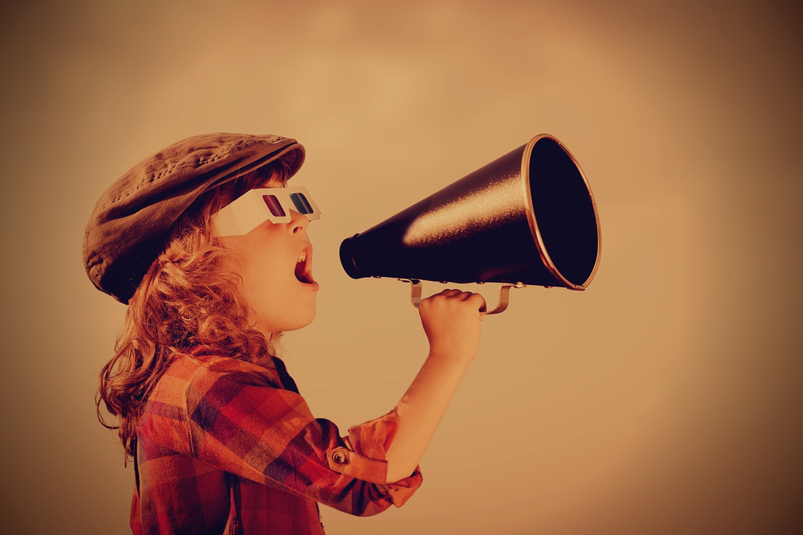14-newsletter-content-ideas-for-your-contract-manufacturing-business